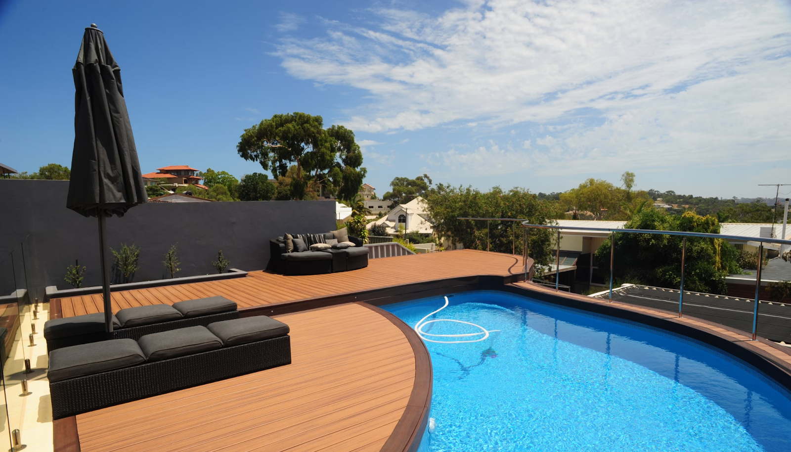 Trex Pool Deck Ideas: 11 Design Ideas for Inspiration